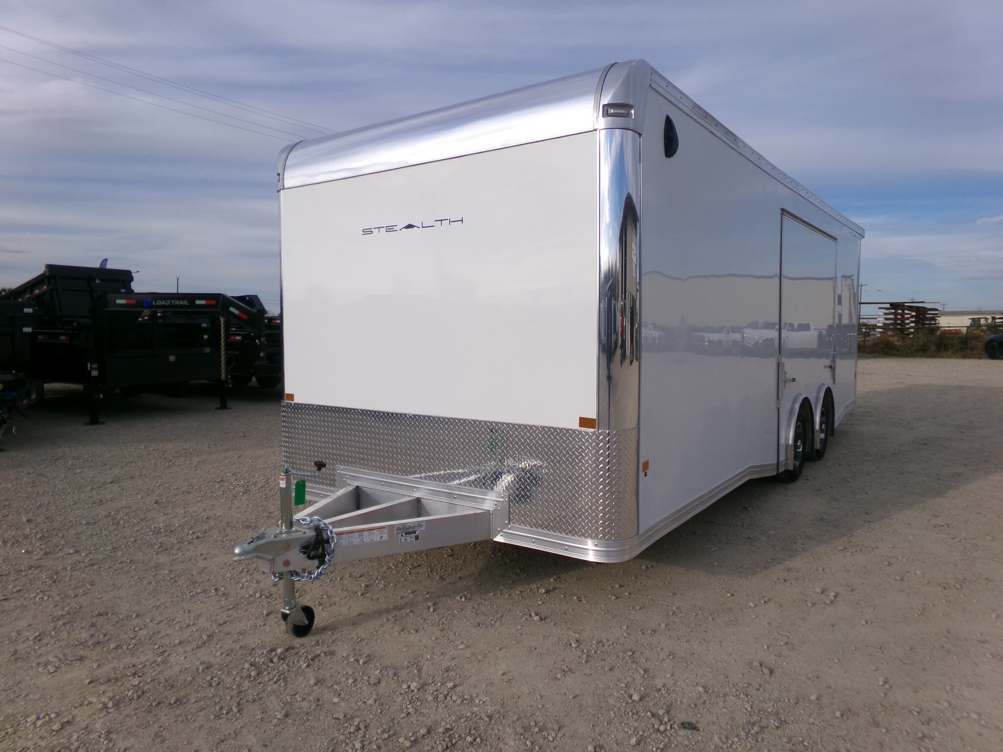 2024 Stealth 8.5X24 Car Hauler Enclosed Aluminum Trailer