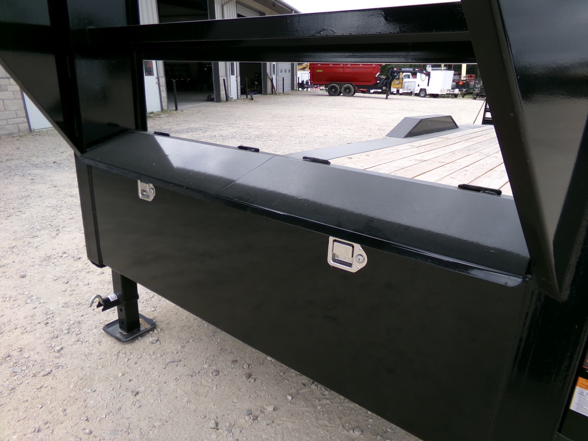 2024 Load Trail EG 102x26 Gooseneck Equipment Trailer 20K GVWR