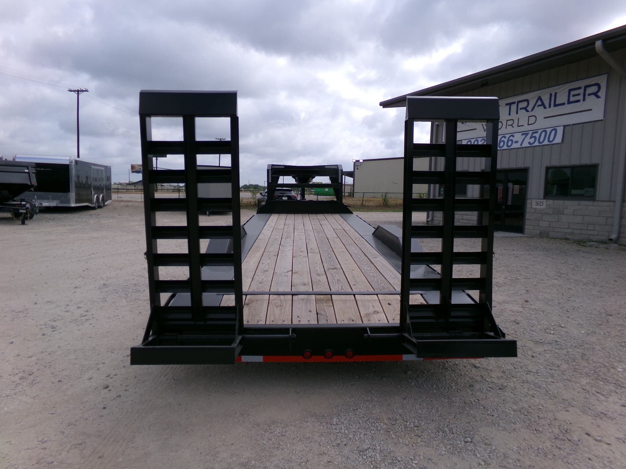 2024 Load Trail EG 102x26 Gooseneck Equipment Trailer 20K GVWR