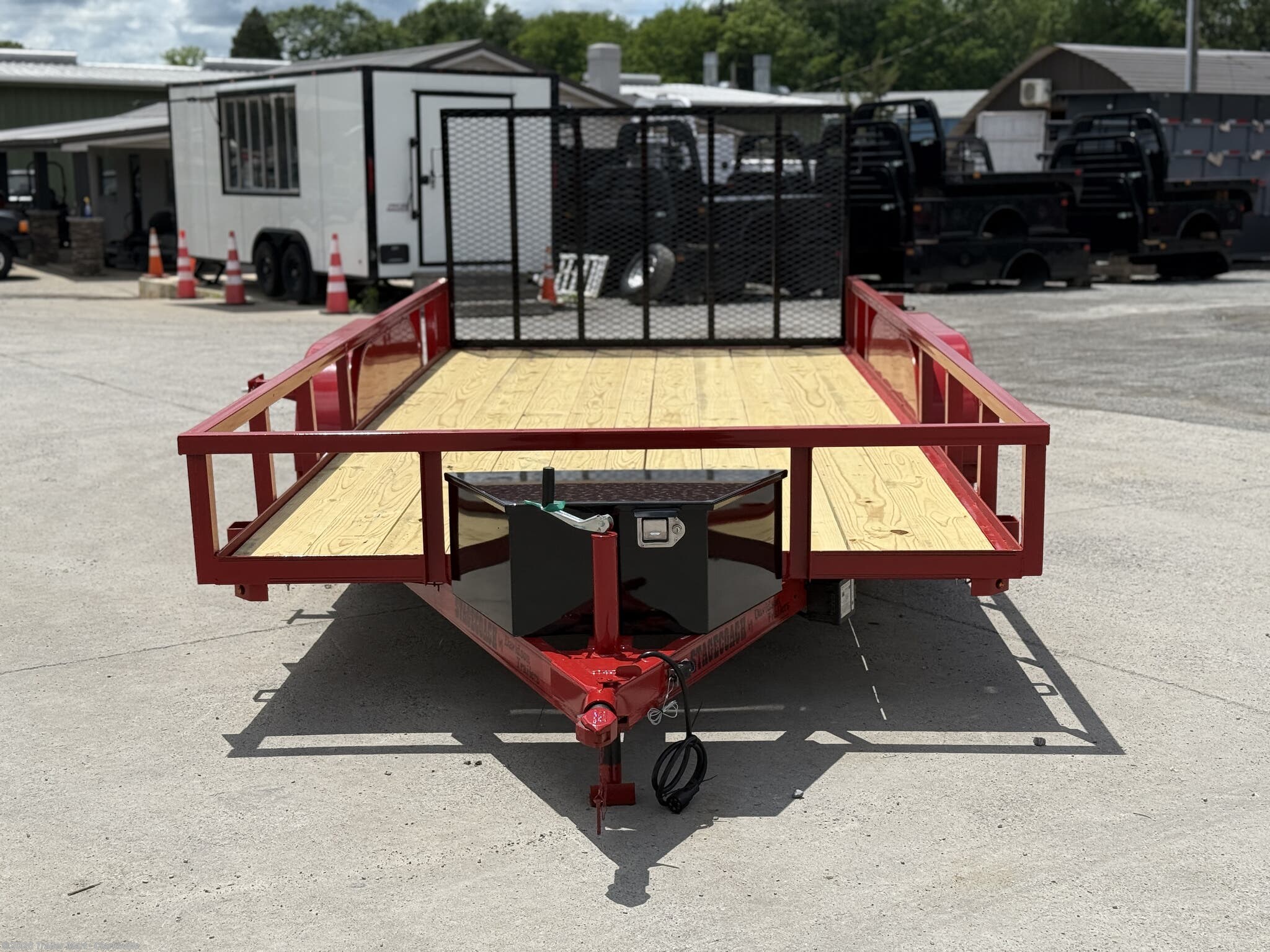 2025 Davidson Trailers 83"x16' Stagecoach Tandem Utility