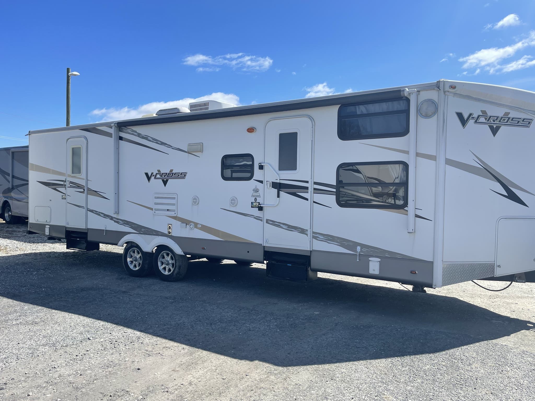 2009 Forest River V-Cross T31V BHS RV for Sale in Lewisberry, PA 17339 ...