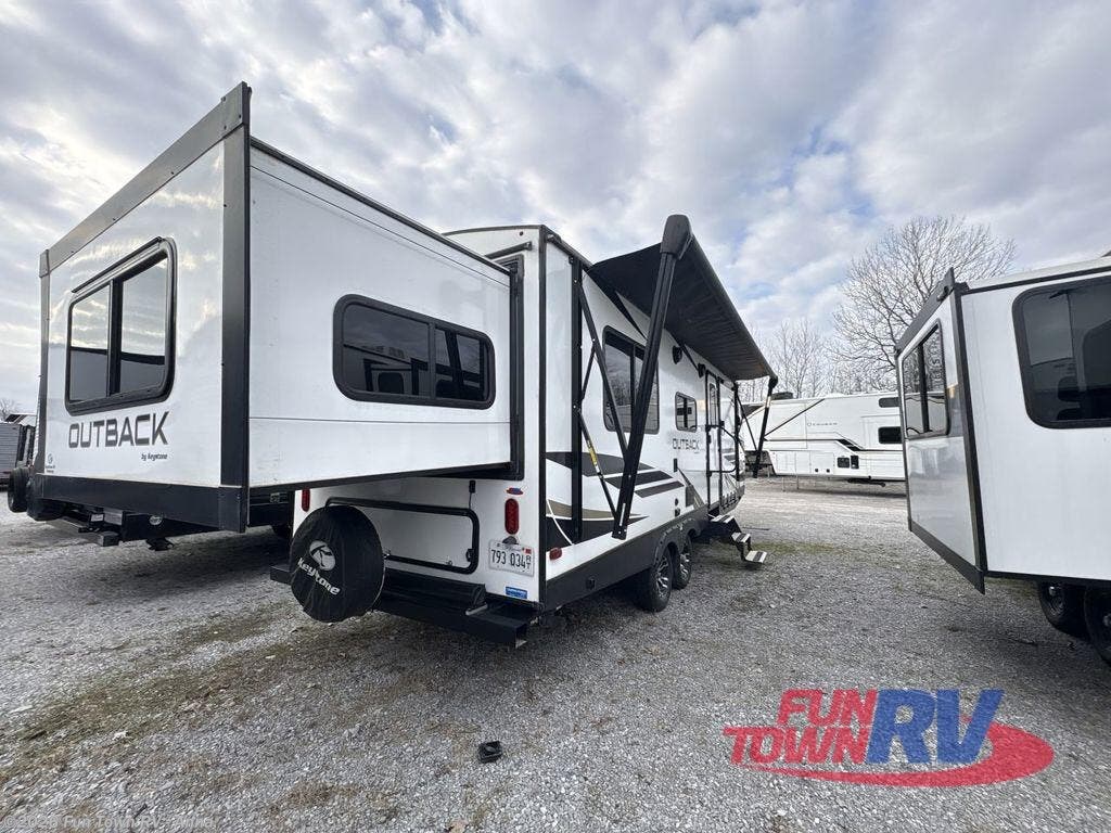 2021 Keystone Outback Ultra Lite 244UBH RV for Sale in Anna, IL 62906 ...