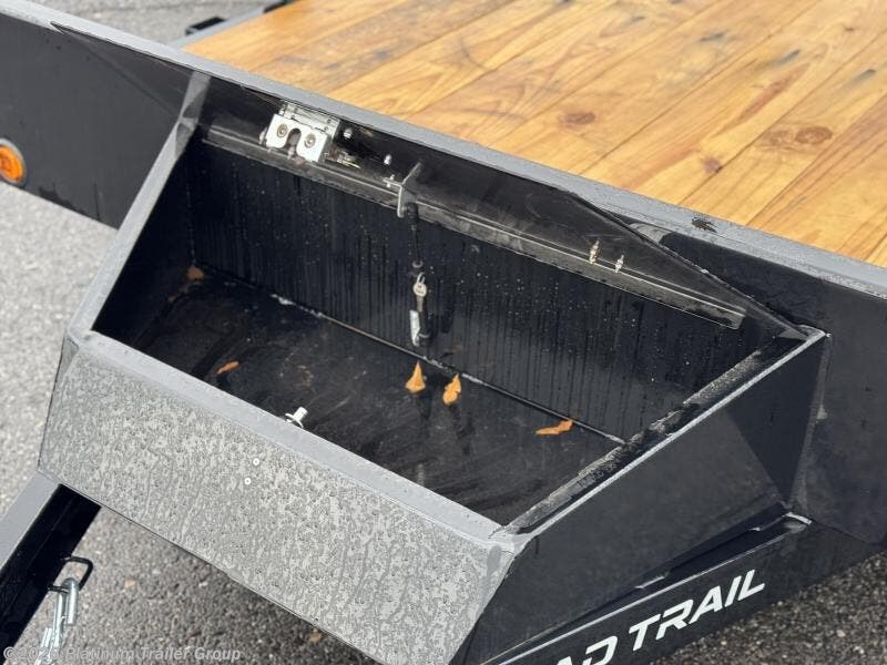 #000857 - 2025 Load Trail 83X20 WOOD DECK 7K GVWR SPORT BOX Car Hauler ...