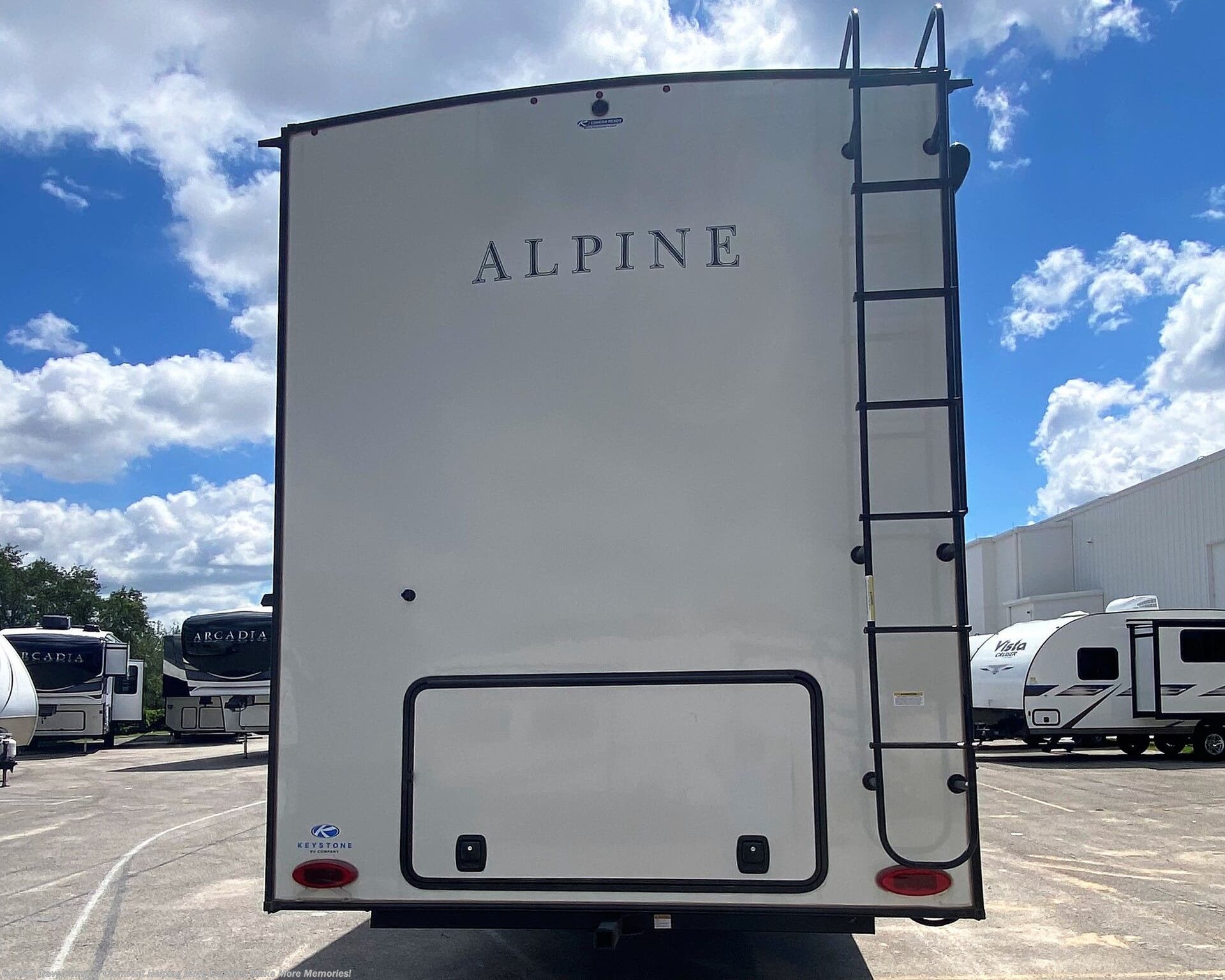 2023 Keystone Alpine 3790FK #KRAL80376 - For Sale in Clermont, FL