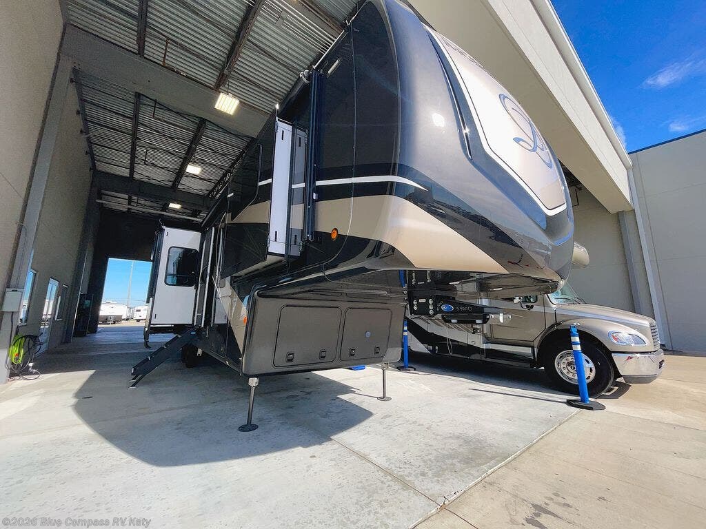 2025 DRV Mobile Suites MS 40KSSB4 RV for Sale in Katy, TX 77494 ...