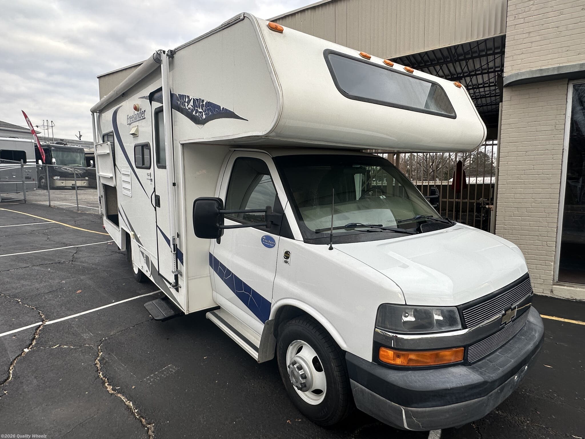 2007 Coachmen Freelander 21QB