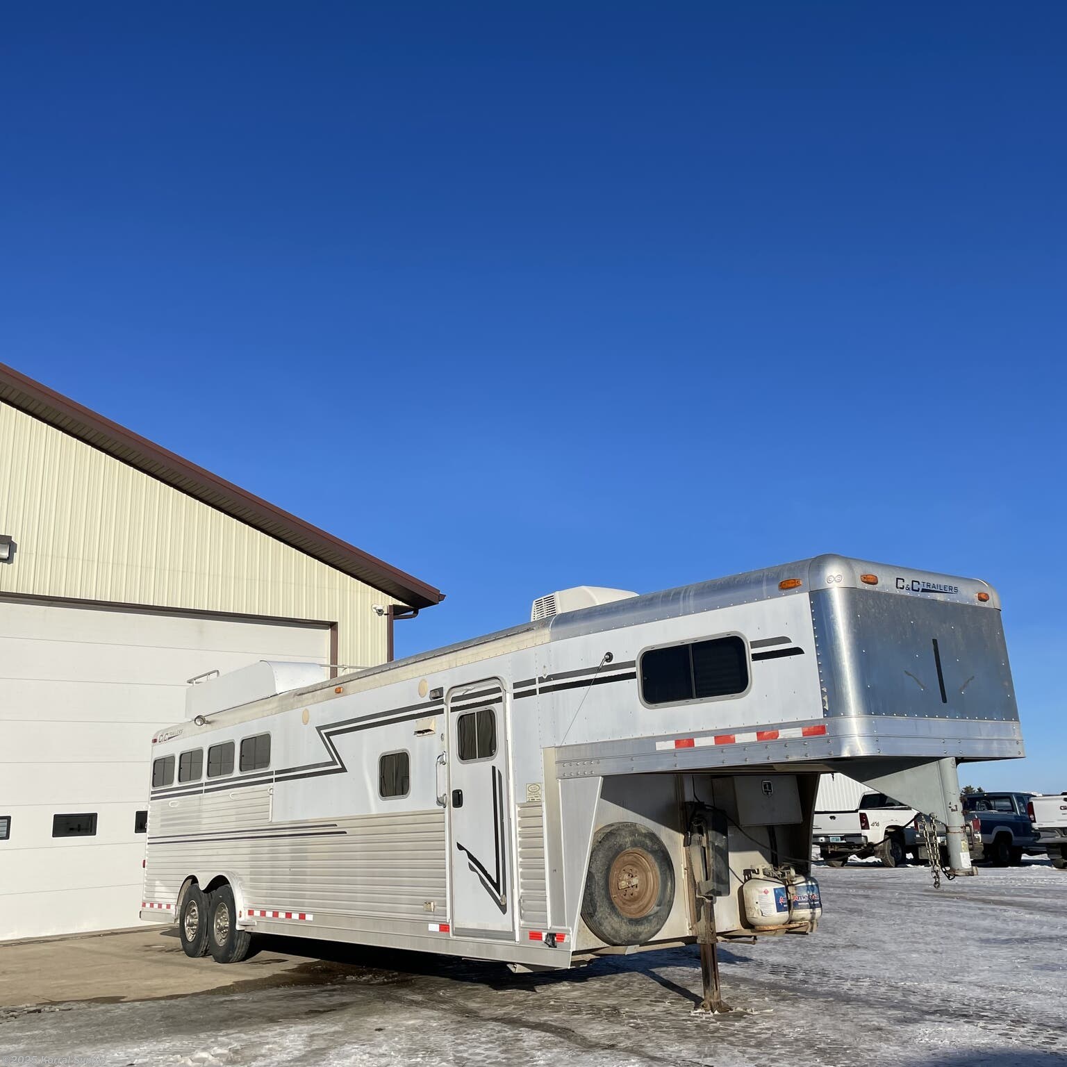 2005 C & C Trailers 4H LQ