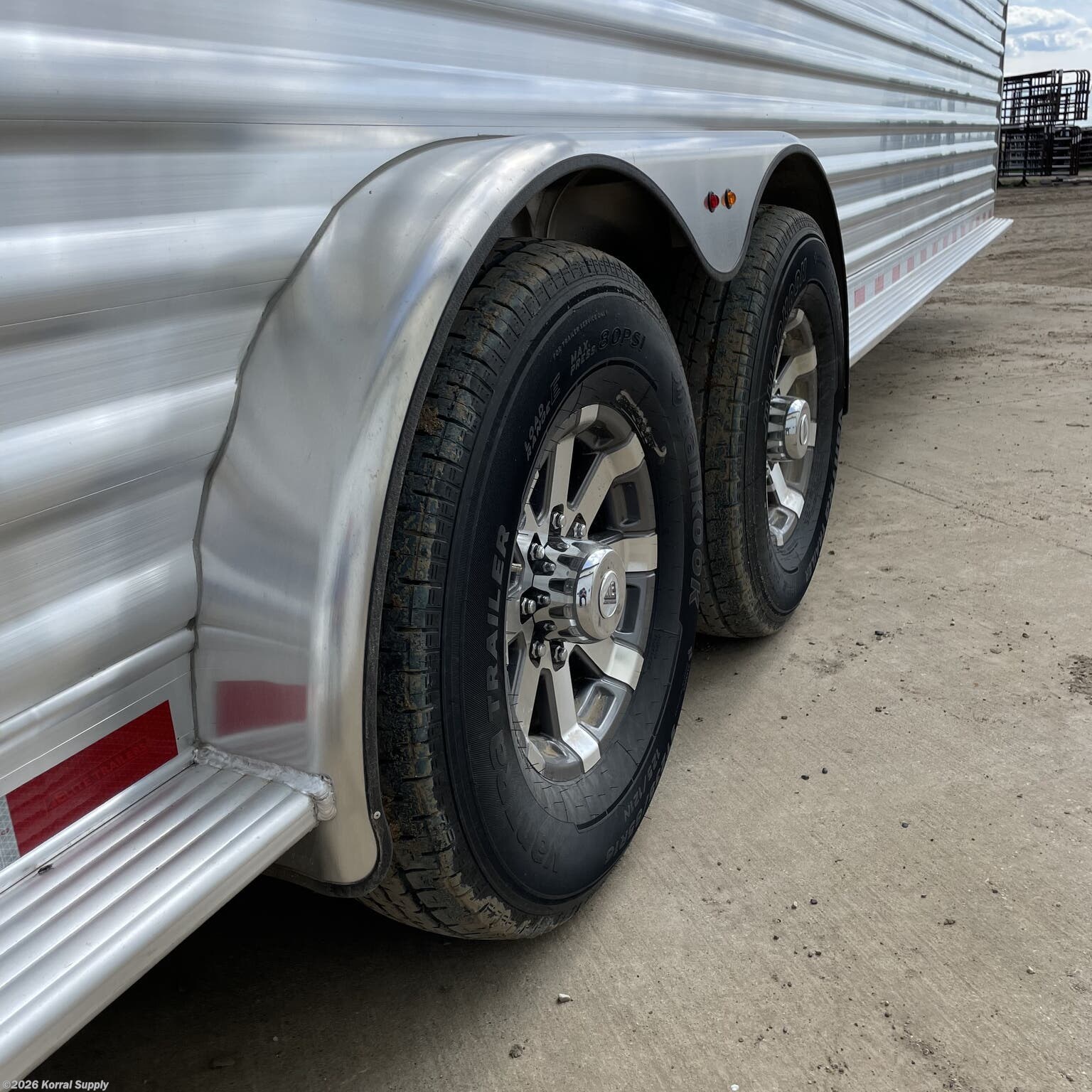 2025 Elite Trailers 26FT Stock Combo - 3 Compartments