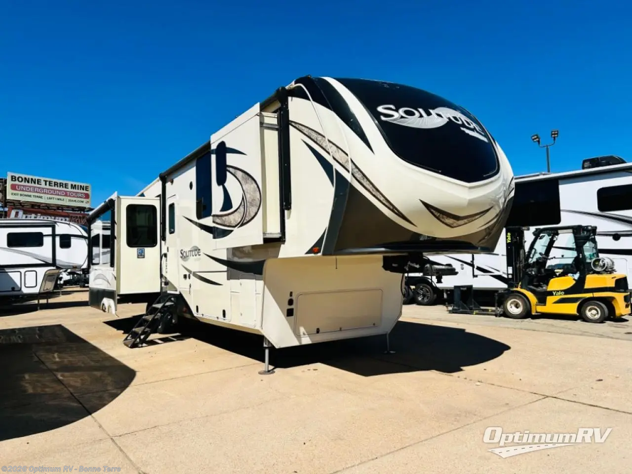 2017 Grand Design Solitude 384GK RV for Sale in Bonne Terre, MO 63628 ...