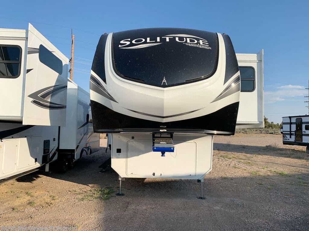 2025 Grand Design Solitude 310GK #T94298 - For Sale in Redmond, OR
