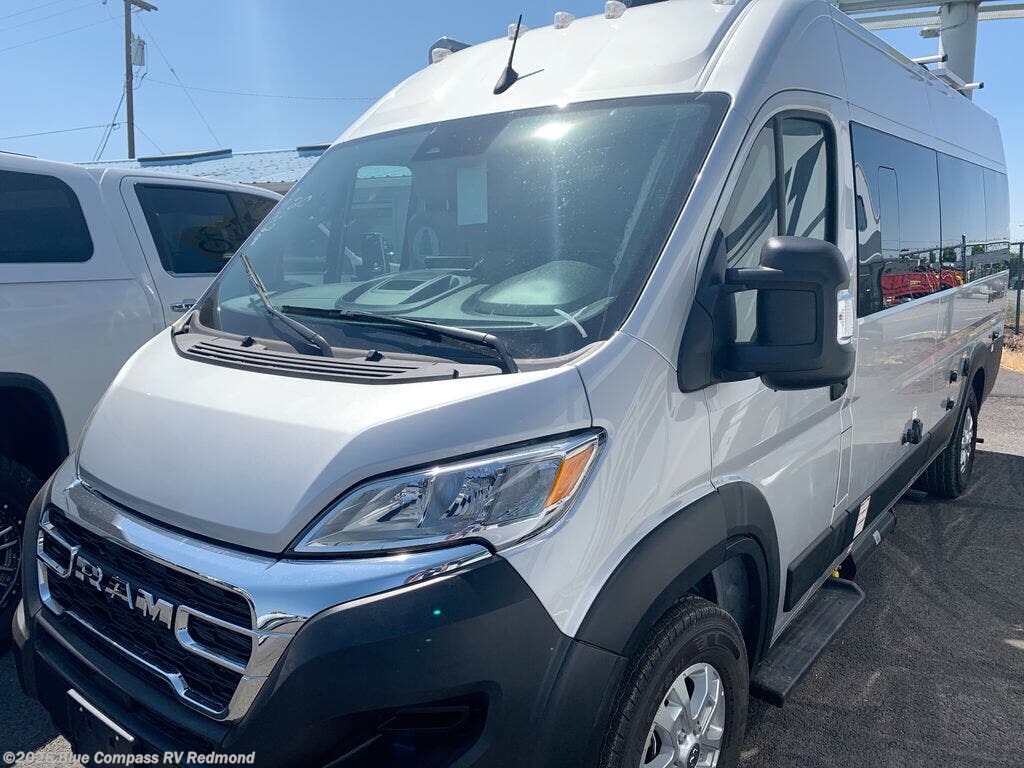 2025 Thor Motor Coach Sequence 20L #M91049 - For Sale in Redmond, OR