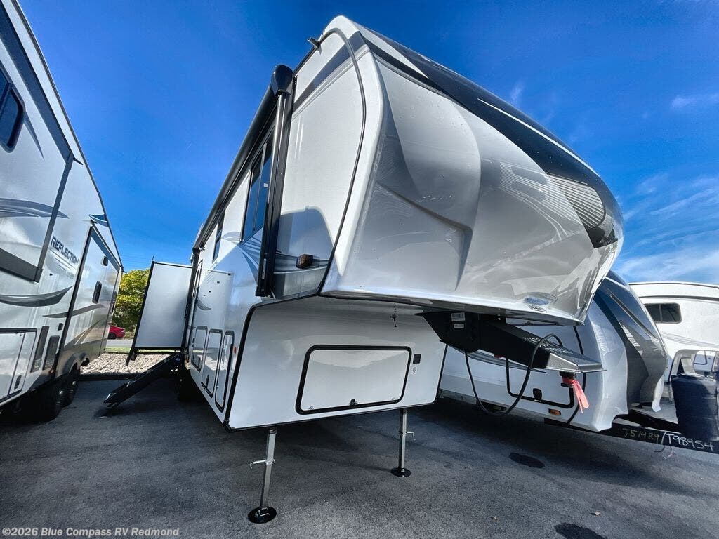 2025 Grand Design Reflection 324MBS #T97611 - For Sale in Redmond, OR