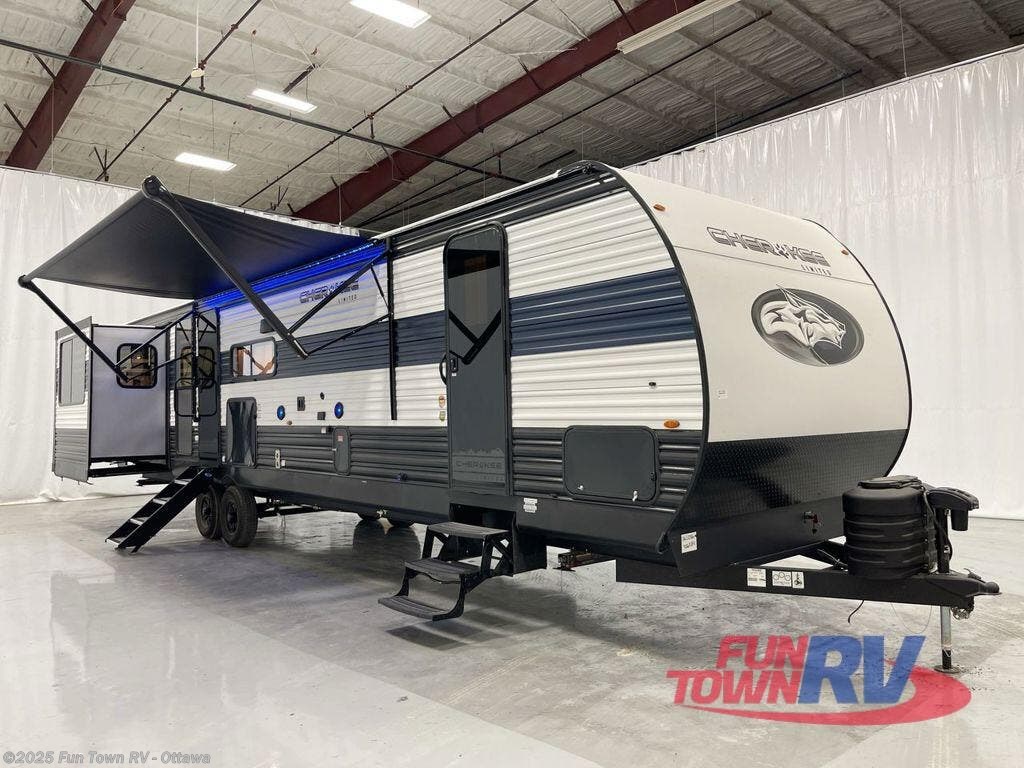 2024 Forest River Cherokee 306MM RV for Sale in Ottawa, KS 66067 ...