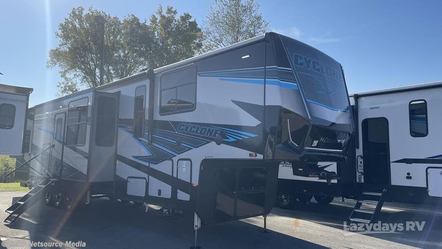 2024 Heartland Cyclone 4006 RV for Sale in Knoxville, TN 37932 ...