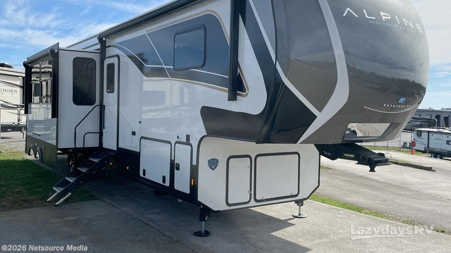 2025 Keystone Alpine Avalanche Edition 390DS RV for Sale in Knoxville ...