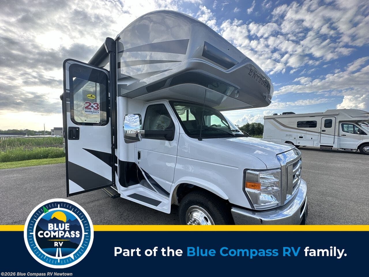 2025 Entegra Coach Esteem 27U RV for Sale in Newtown, CT 06470 | M88645 ...