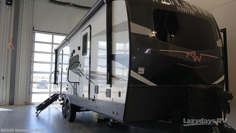 2022 Forest River Rockwood Signature Ultra Lite 8262RBS RV for Sale in ...