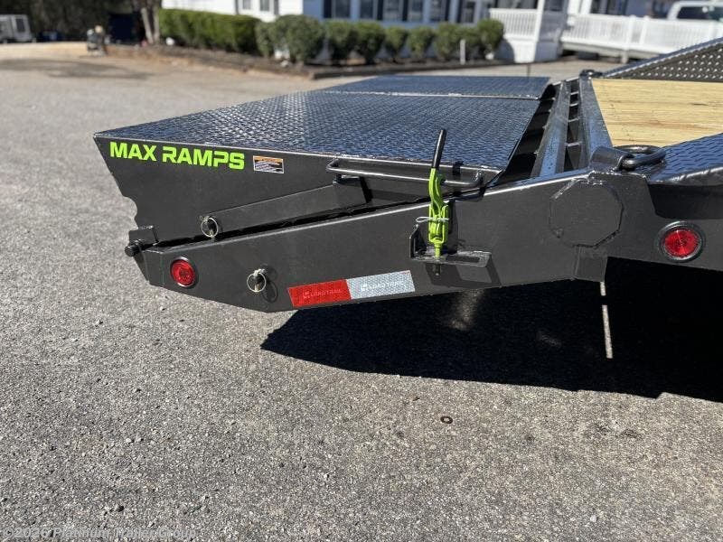 #352055 - 2025 Load Trail CH 102X24 DRIVE OVER FENDER 21K GVWR MAX RAMP ...