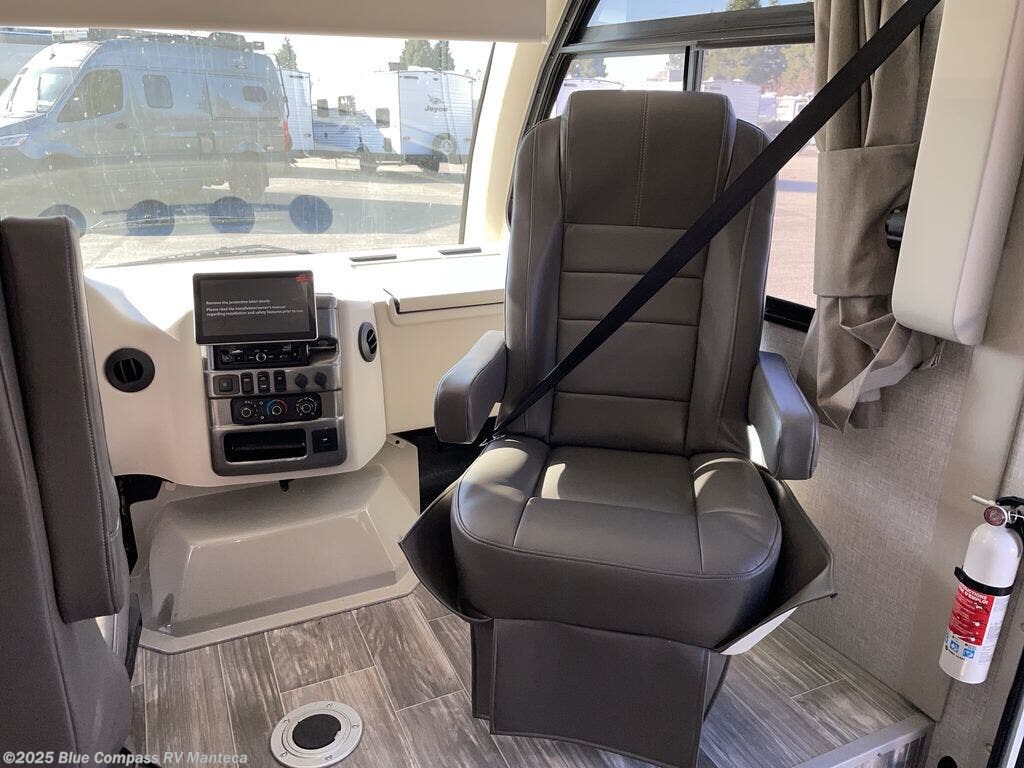 2025 Thor Motor Coach Geneva 24VS RV for Sale in Manteca, CA 95336 | M103188 | RVUSA.com Classifieds