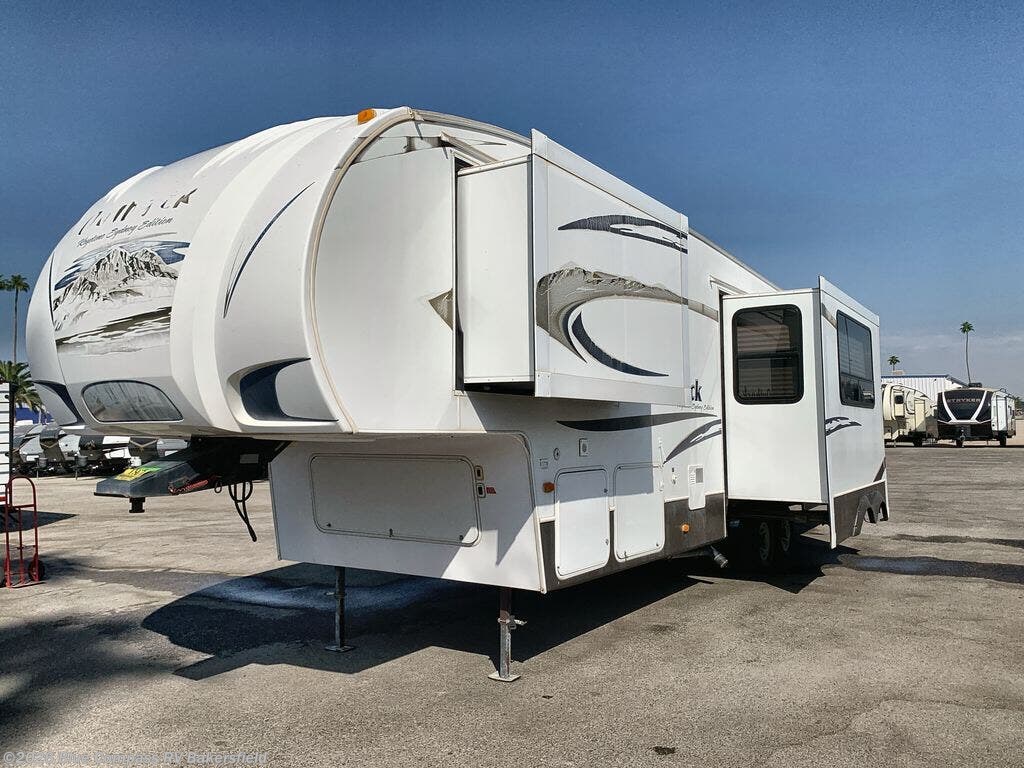 2010 Keystone Outback Sydney Edition Outback 329fbh RV for Sale in ...