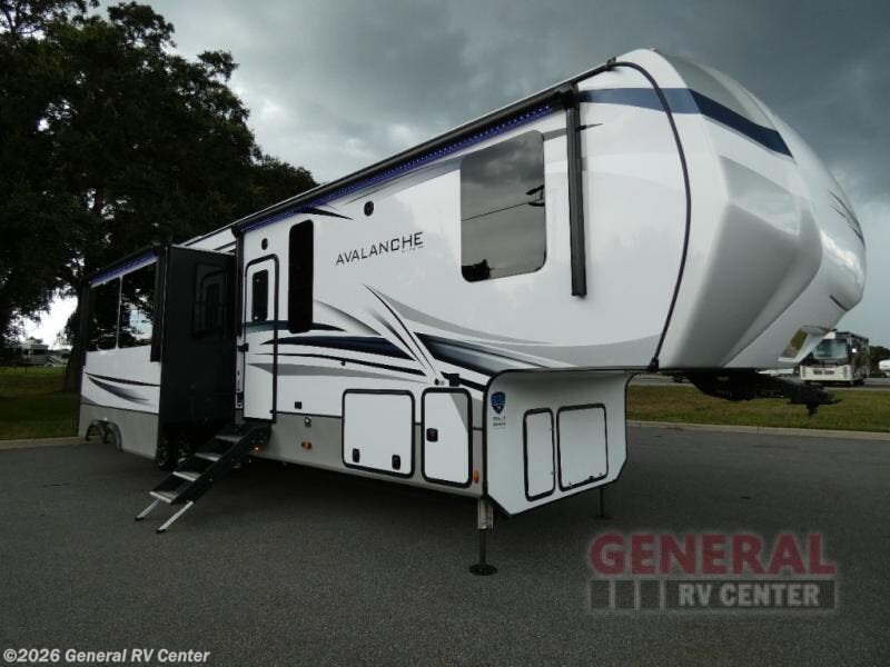 2024 Keystone Avalanche 390DS RV for Sale in Fort Pierce, FL 34982 ...