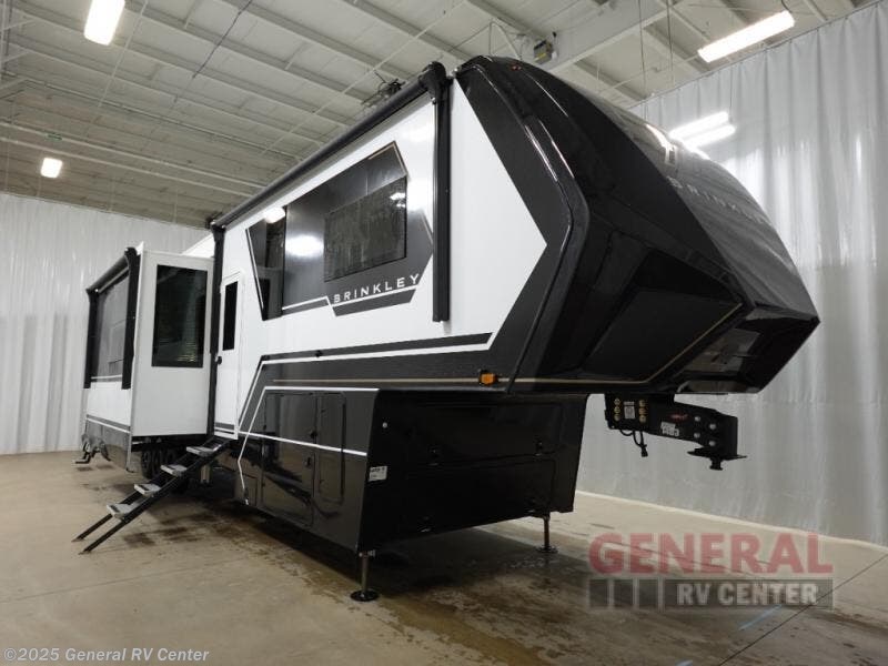2025 Brinkley RV Model G 3950 RV for Sale in Fort Pierce, FL 34982 | 312038 | RVUSA.com Classifieds
