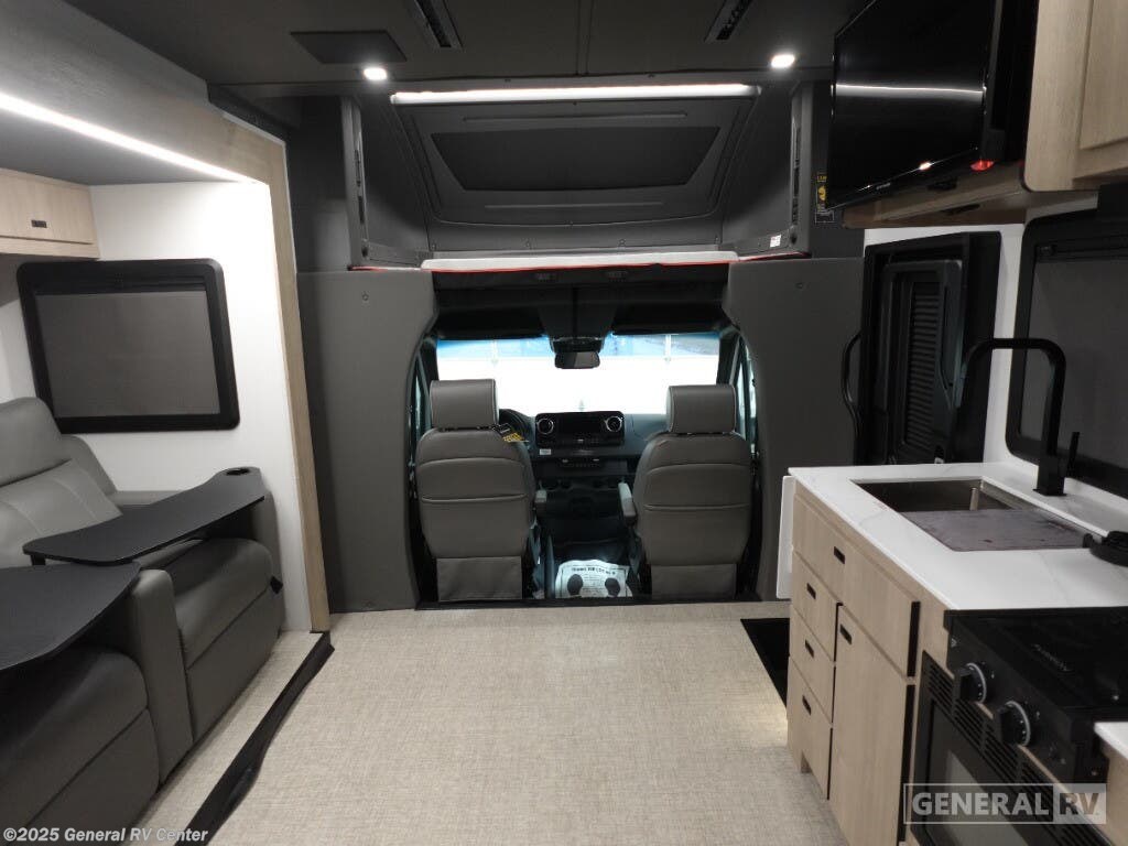 2025 Grand Design Lineage 25FW RV for Sale in Fort Pierce, FL 34982 | 328340 | RVUSA.com Classifieds