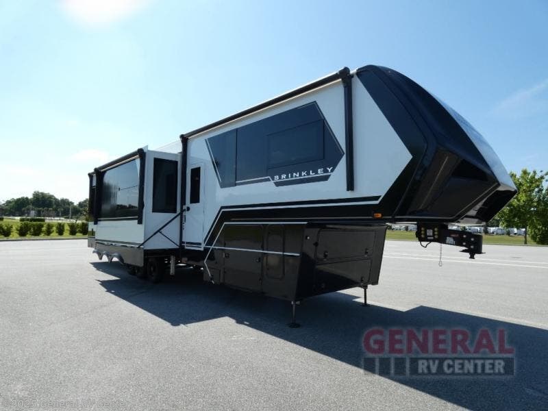 2024 Brinkley RV Model G 3950 RV for Sale in Fort Myers, FL 33908 | 307336 | RVUSA.com Classifieds