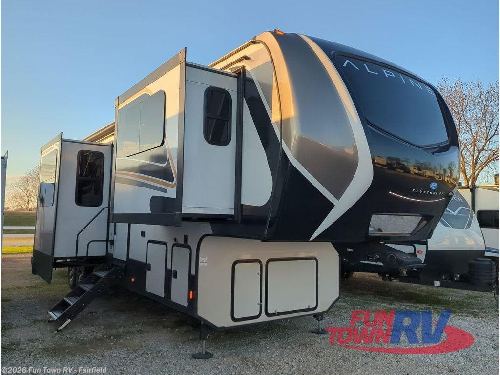 2025 Keystone Alpine 3712KB RV for Sale in Fairfield, TX 75840 | 208793 ...