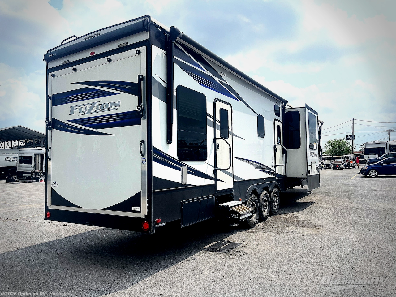 2020 Keystone Fuzion 429 #1AR0197 - For Sale in La Feria, TX