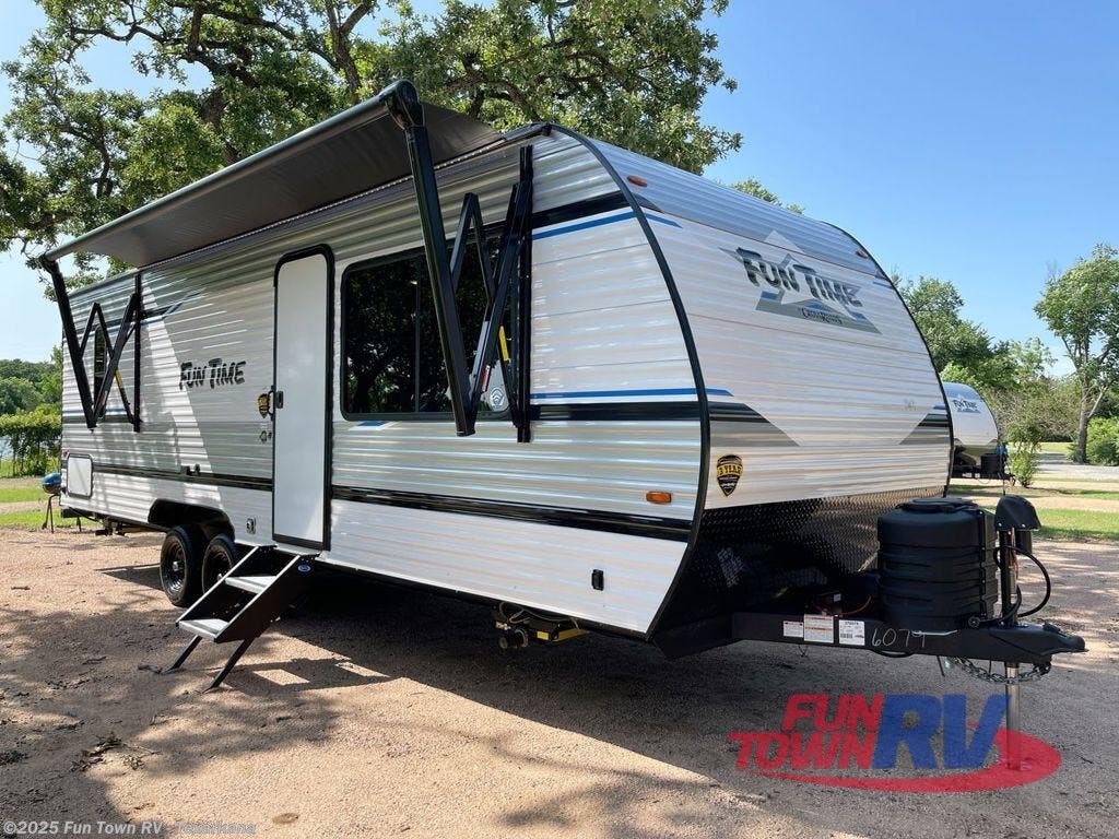 2024 CrossRoads Fun Time 255RR RV for Sale in Texarkana, AR 71854 | E10474 | RVUSA.com Classifieds