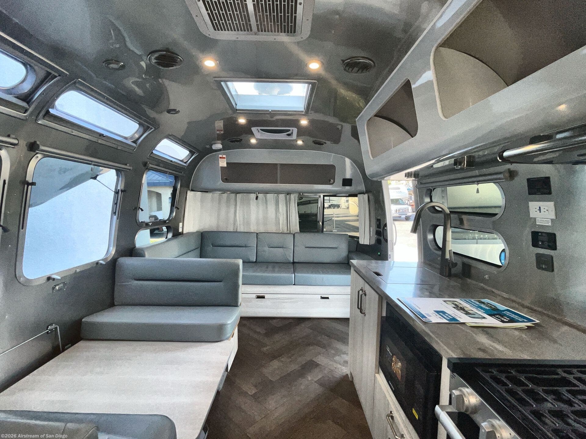 2025 Airstream International 30RB Twin #T90373 - For Sale in San Diego, CA
