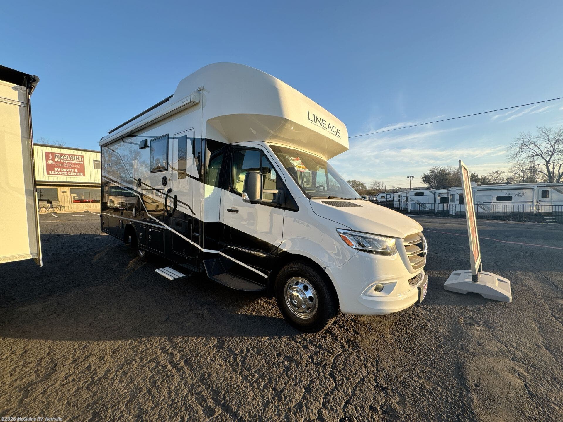 2025 Grand Design Lineage 25FW