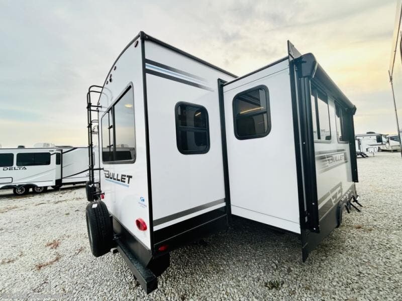 2025 Keystone Bullet Crossfire 287RLS RV for Sale in Lamoni, IA 50140 ...