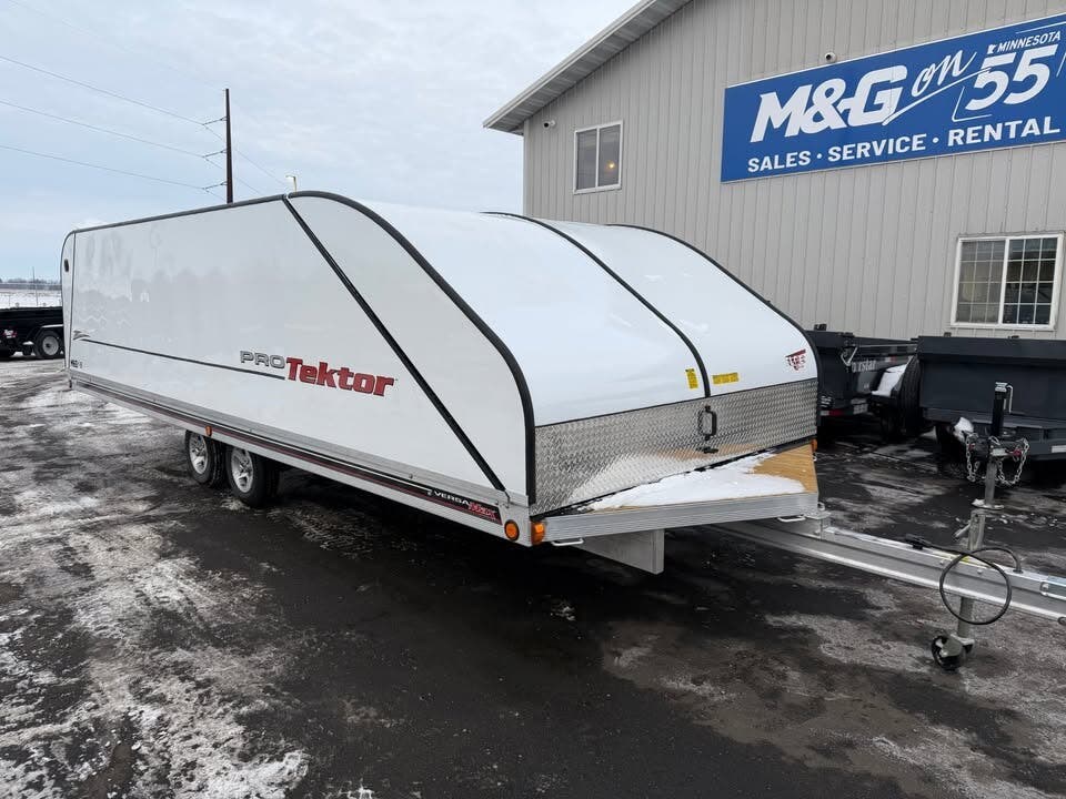 2026 FLOE 8.5X22 PROTEKTOR 4-PLACE ENCLOSED SNOWMOBILE TRAILER