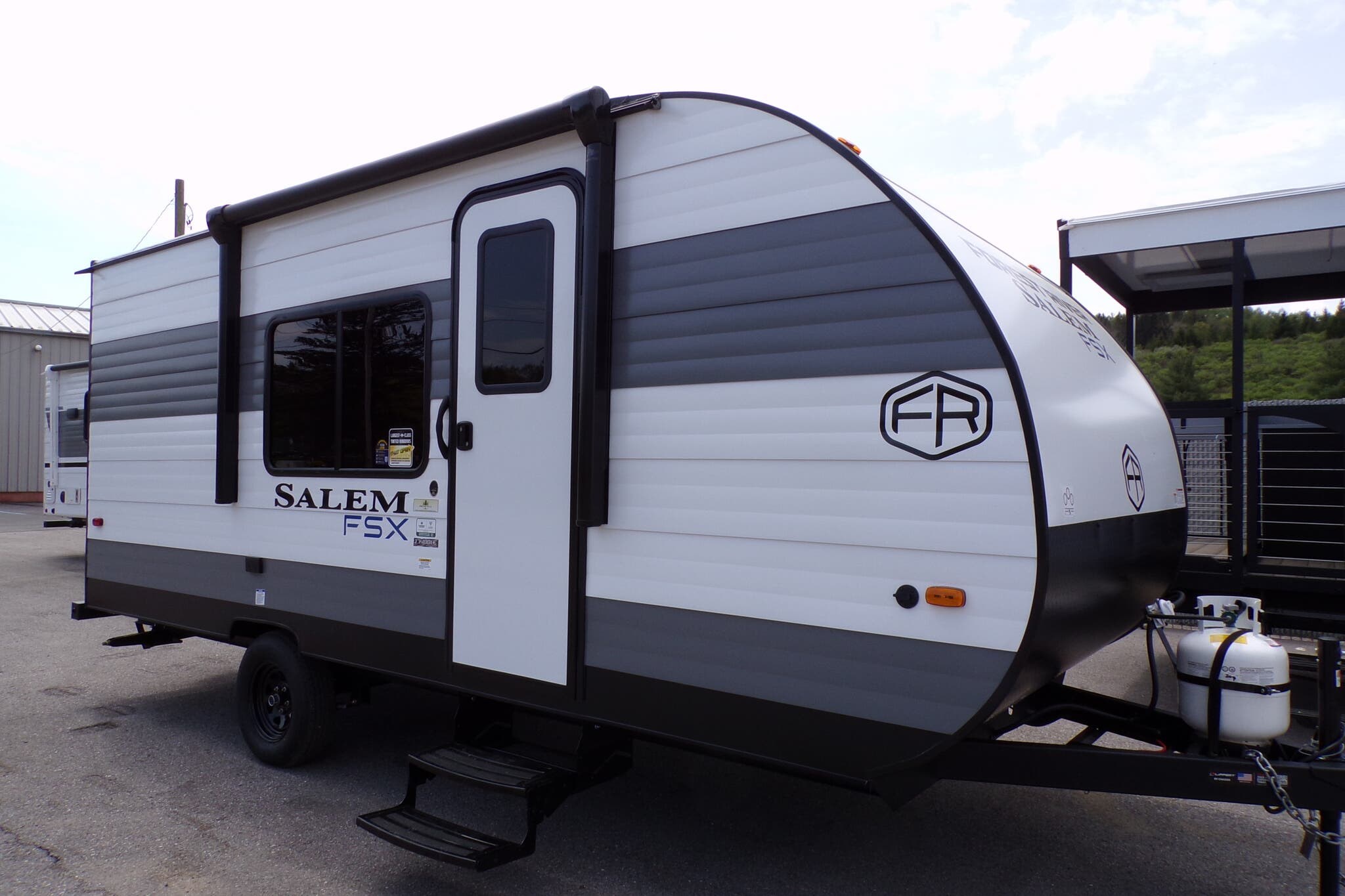 2025 Forest River Salem FSX 174DBLE