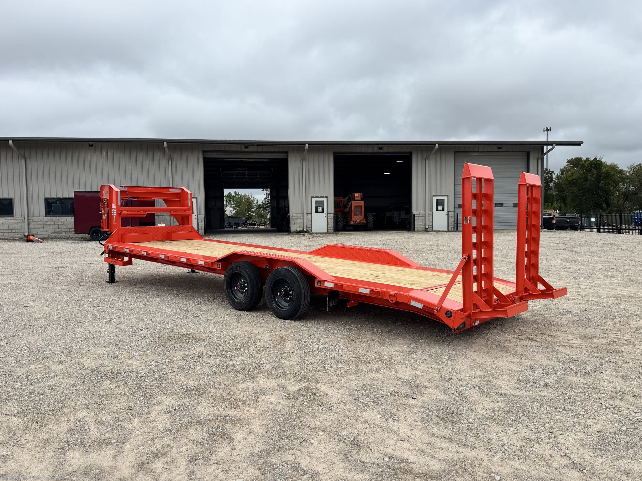 2026 Load Trail EG 102X26 Gooseneck Equipment Trailer 20K GVWR
