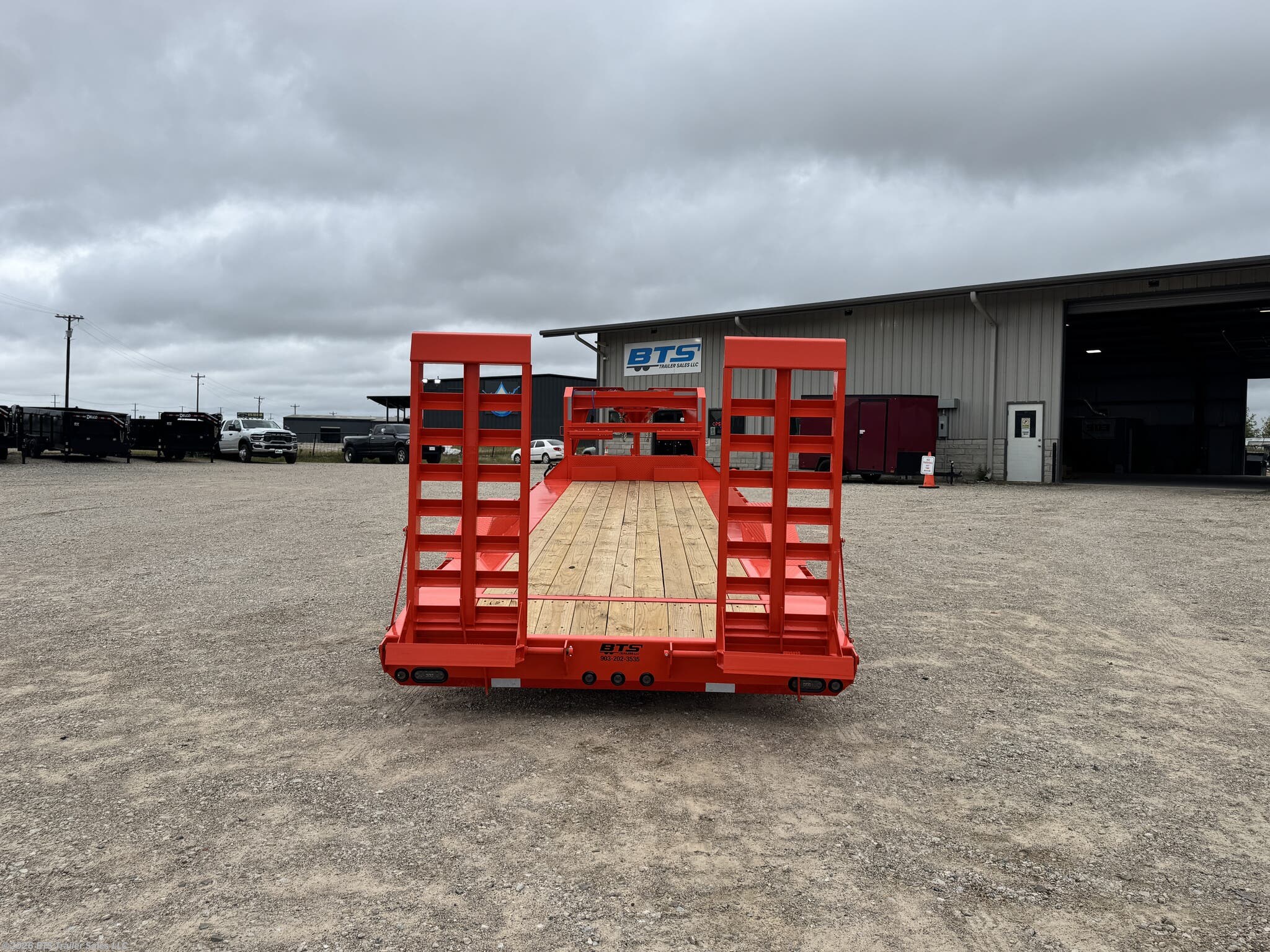 #T1370901 - 2026 Load Trail EG 102X26 Gooseneck Equipment Trailer 20K ...