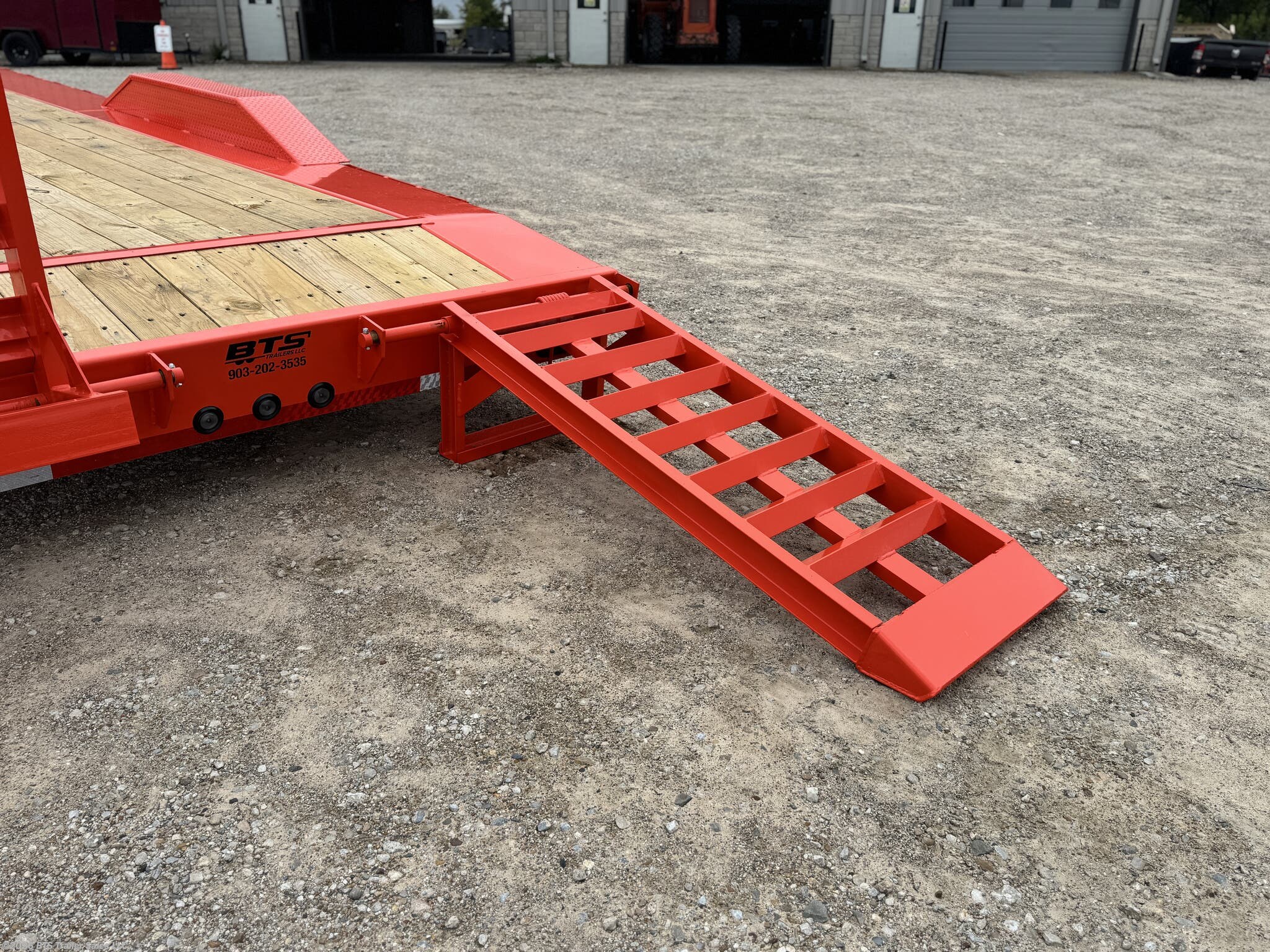 #T1370901 - 2026 Load Trail EG 102X26 Gooseneck Equipment Trailer 20K ...