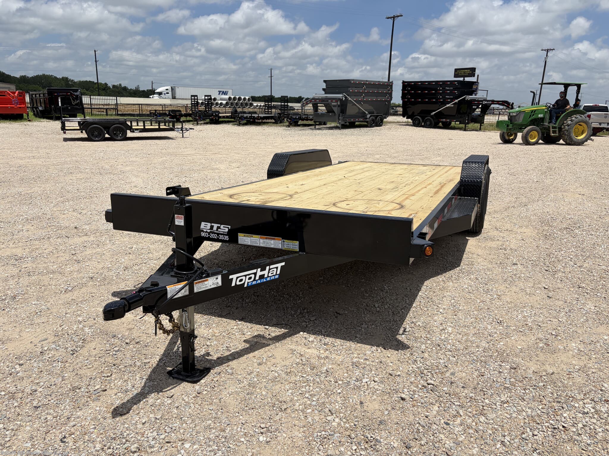 83x20 Car Hauler Trailer for sale | New Top Hat Deluxe Car Hauler 83X20 ...