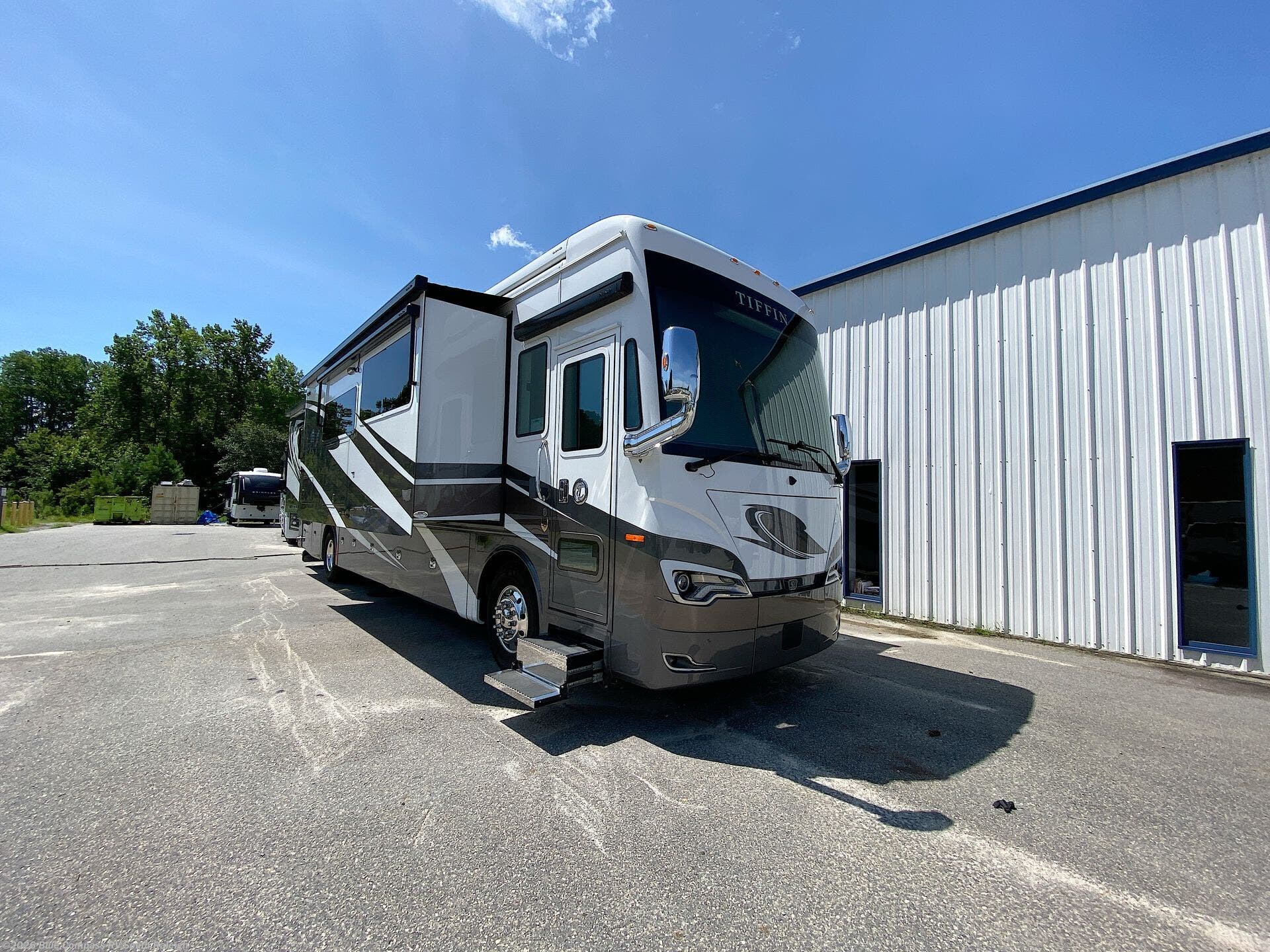 2022 Tiffin Allegro Bus 40 IP RV for Sale in Benson, NC 27504 ...