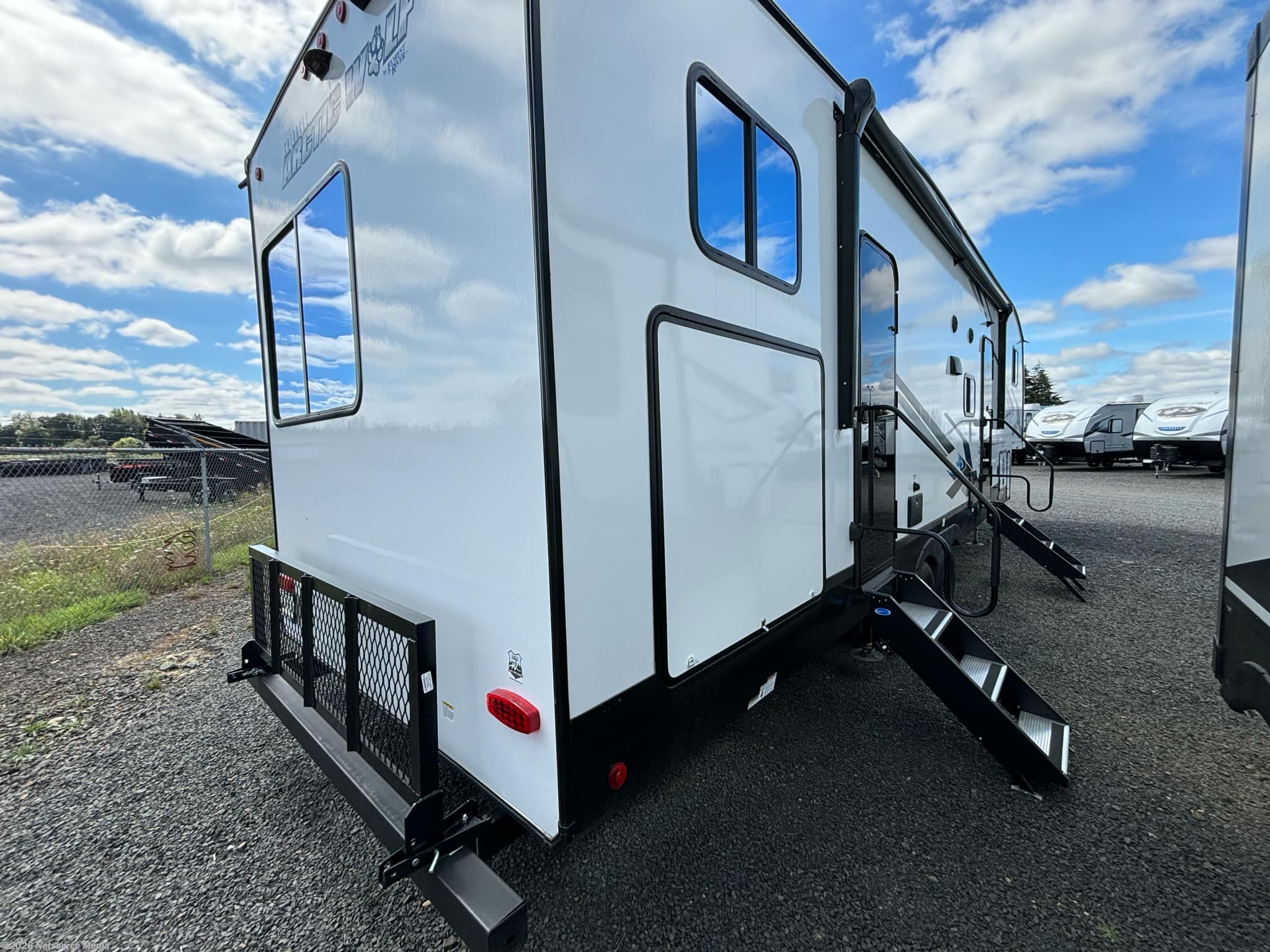 2024 Forest River Cherokee Arctic Wolf 321BH RV for Sale in Napavine ...