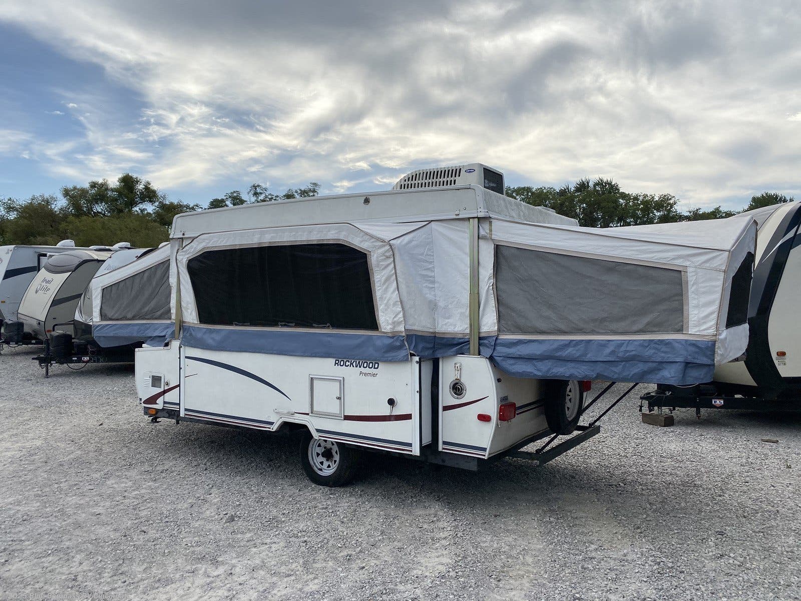 2005 Forest River Rockwood Premier RV for Sale in Cincinnati, OH 45251 ...