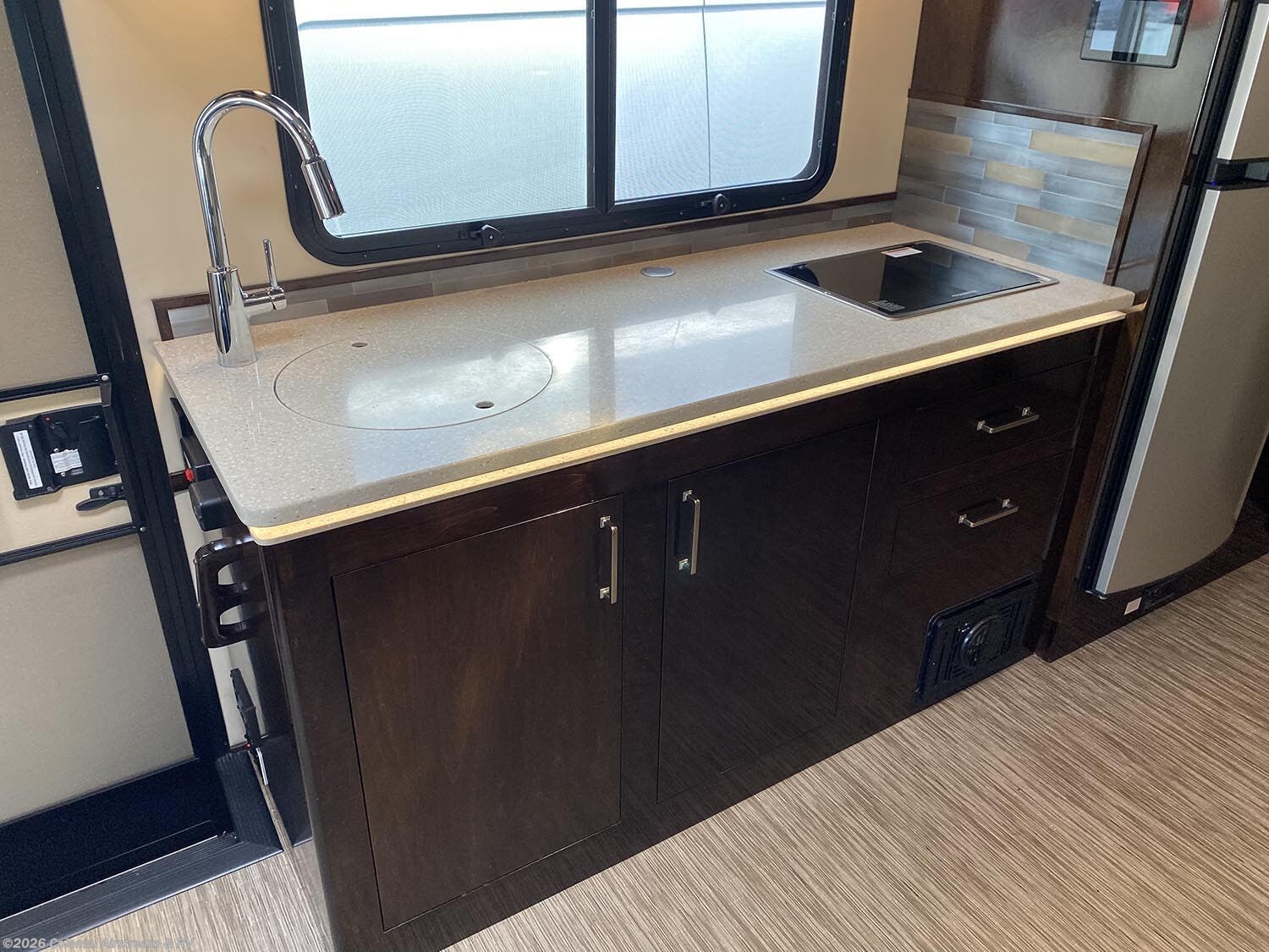 2021 Renegade RV Vienna 25RML RV for Sale in Millstone Township, NJ ...