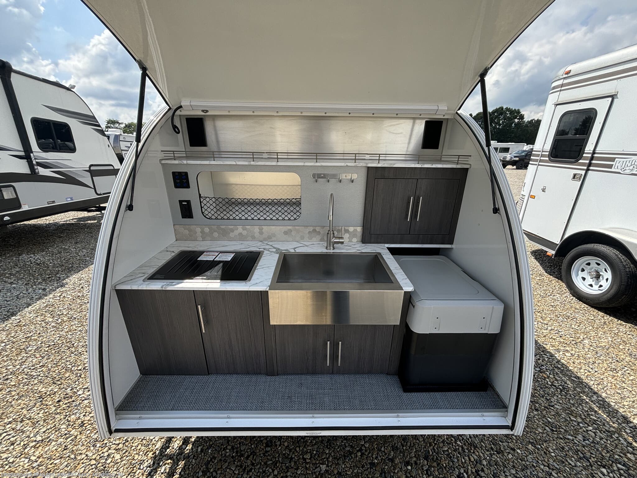 2024 inTech Luna Rover RV for Sale in Newfield, NJ 08344 | 5256 | RVUSA ...