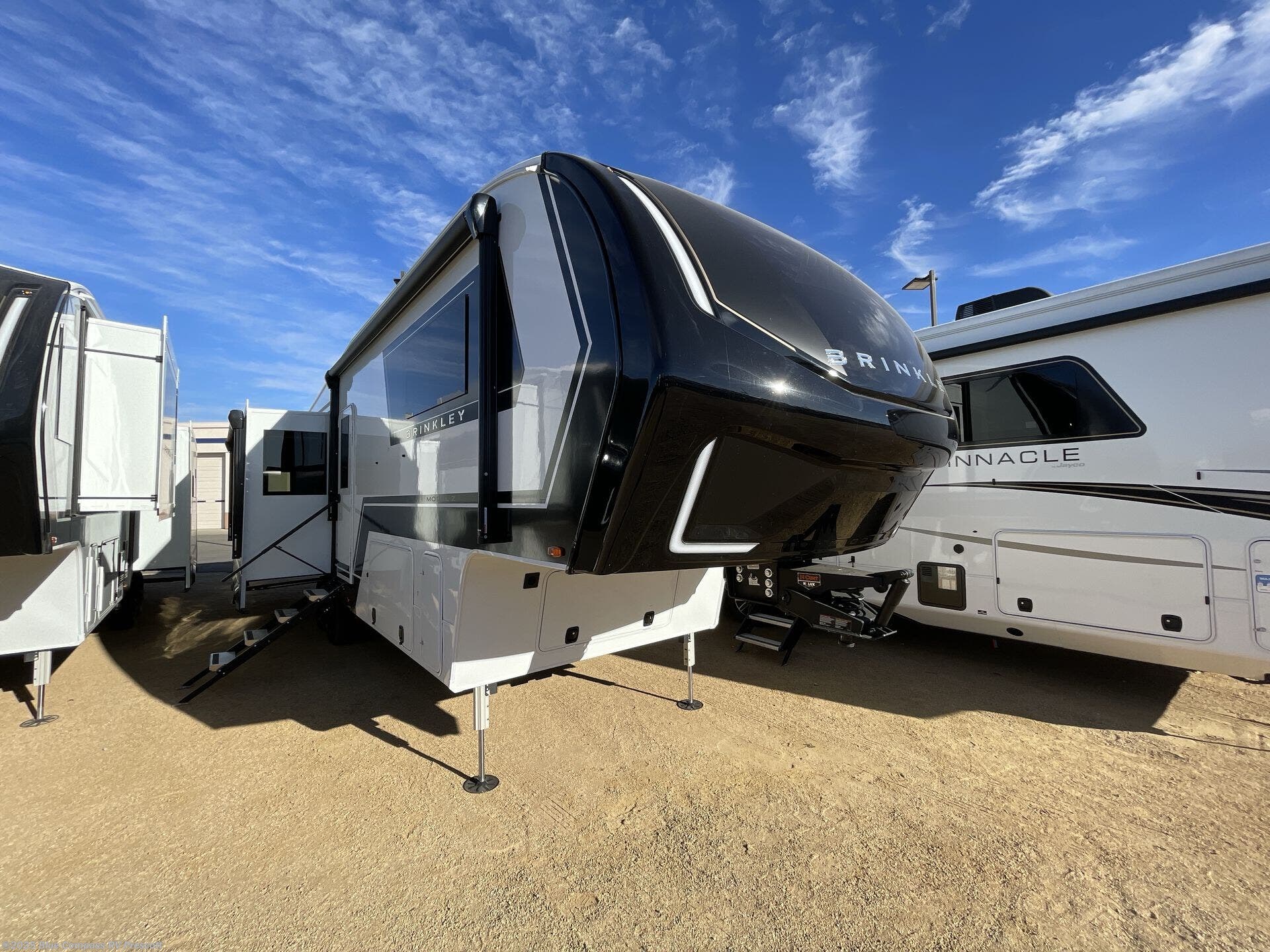 2025 Brinkley RV Model Z 3100 RV for Sale in Prescott, AZ 86301 | T103368 | RVUSA.com Classifieds